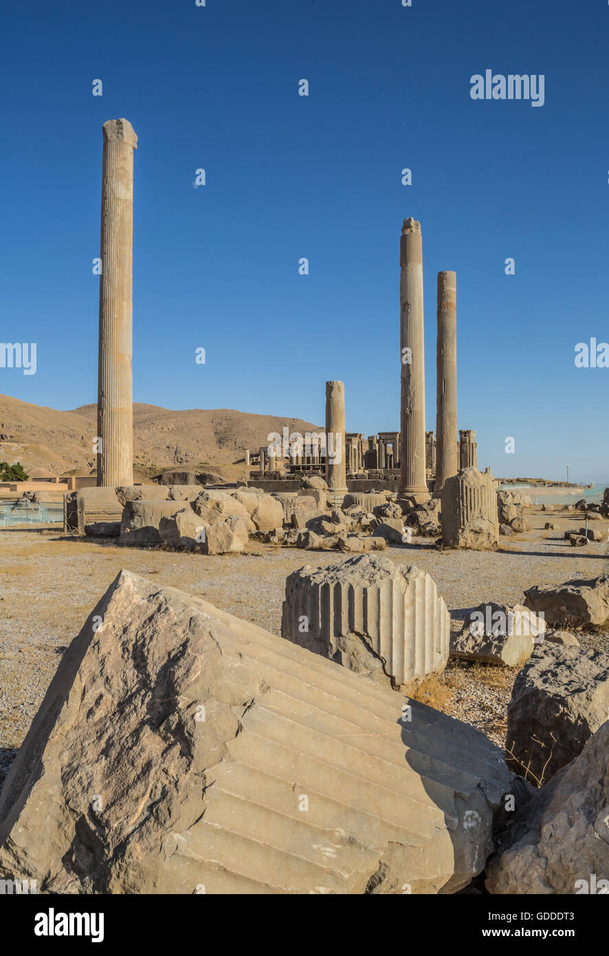 Apadana palace persepolis hi-res stock photography and images - Alamy