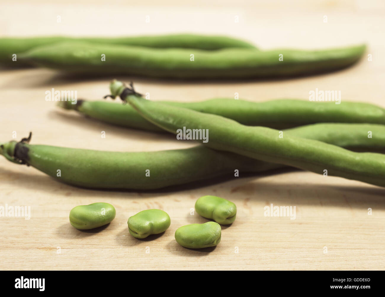 Fresh food images beans hi-res stock photography and images - Alamy