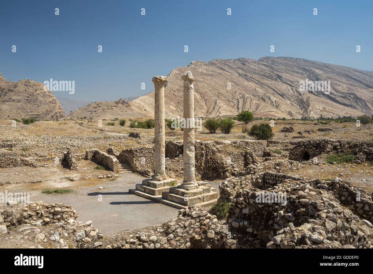 Iran,Ruins of Bishapur City Stock Photo - Alamy