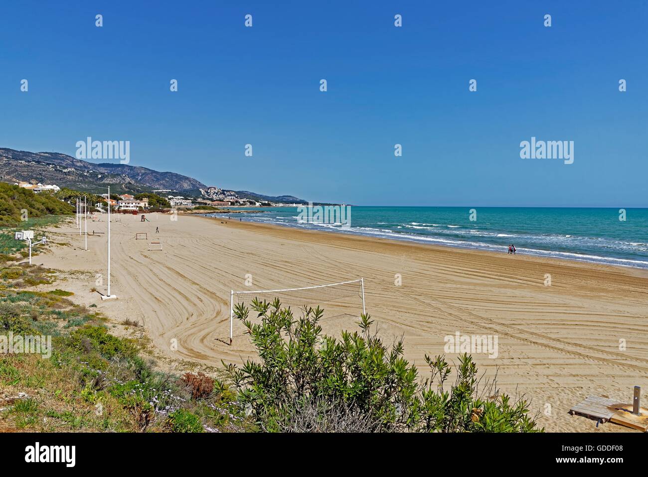 Seashore sport hi-res stock photography and images - Alamy