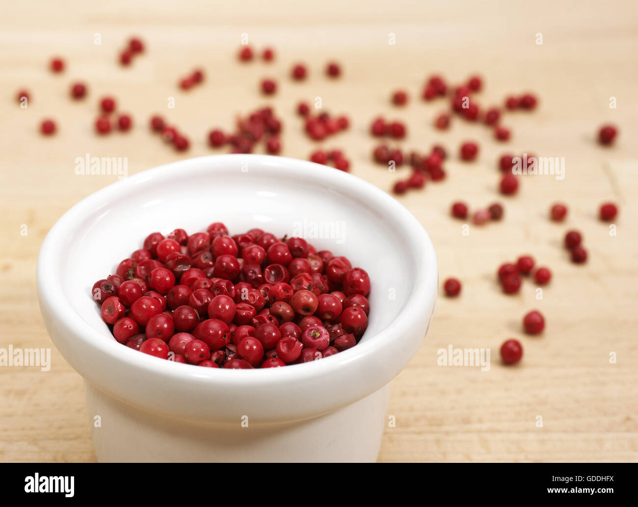 Pink Pepper, schinus terebinthifolius Stock Photo - Alamy