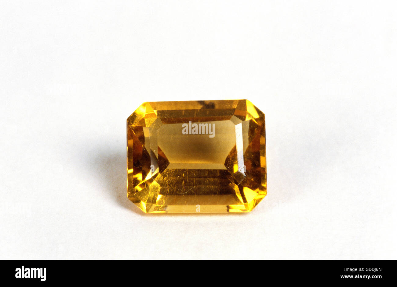 Citrine hi-res stock photography and images - Alamy
