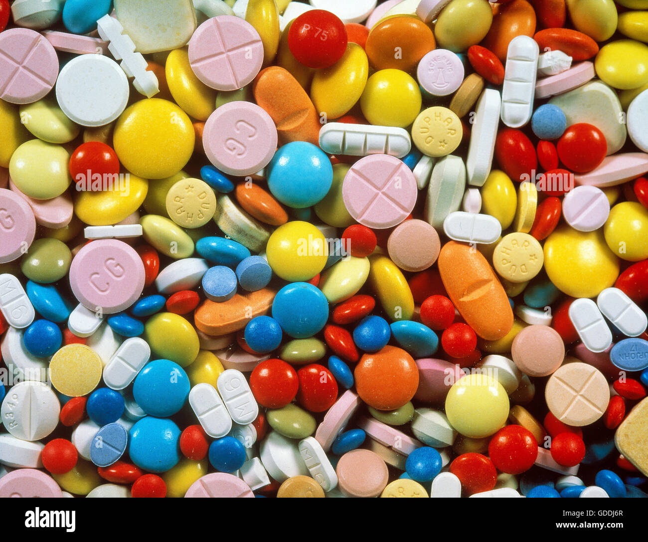 Pills image hi-res stock photography and images - Alamy