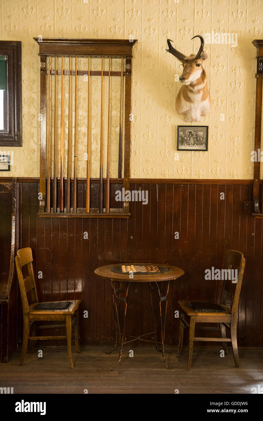 Historical pool hall hi-res stock photography and images - Alamy