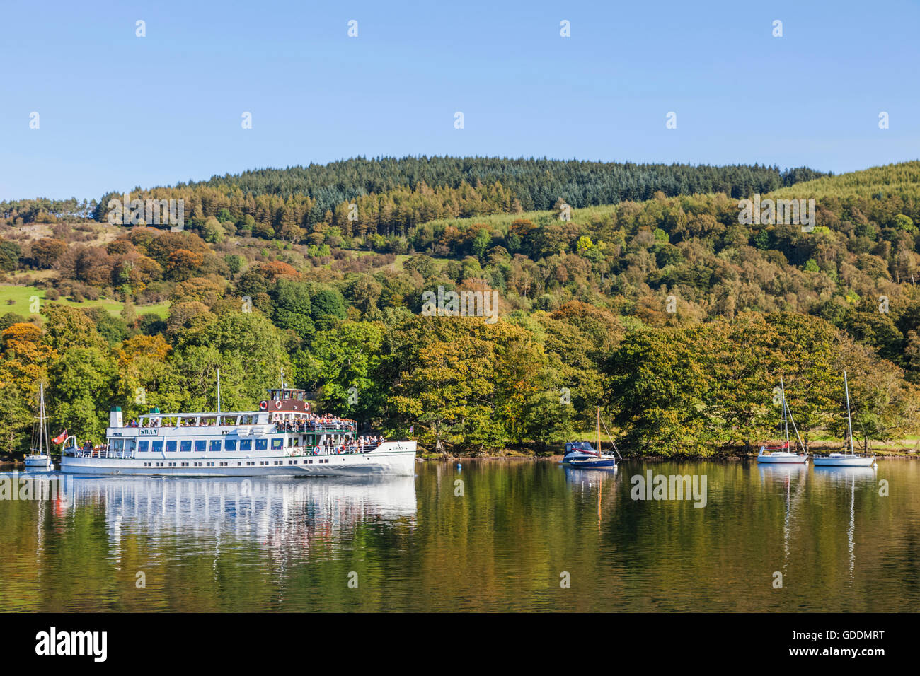 Steamboat lake windermere hi-res stock photography and images - Alamy