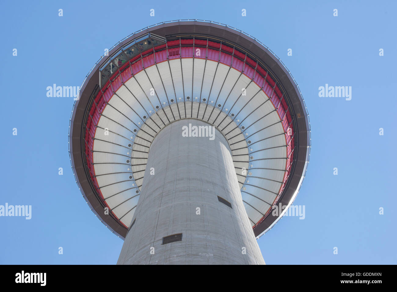 Round concrete tower hi-res stock photography and images - Alamy
