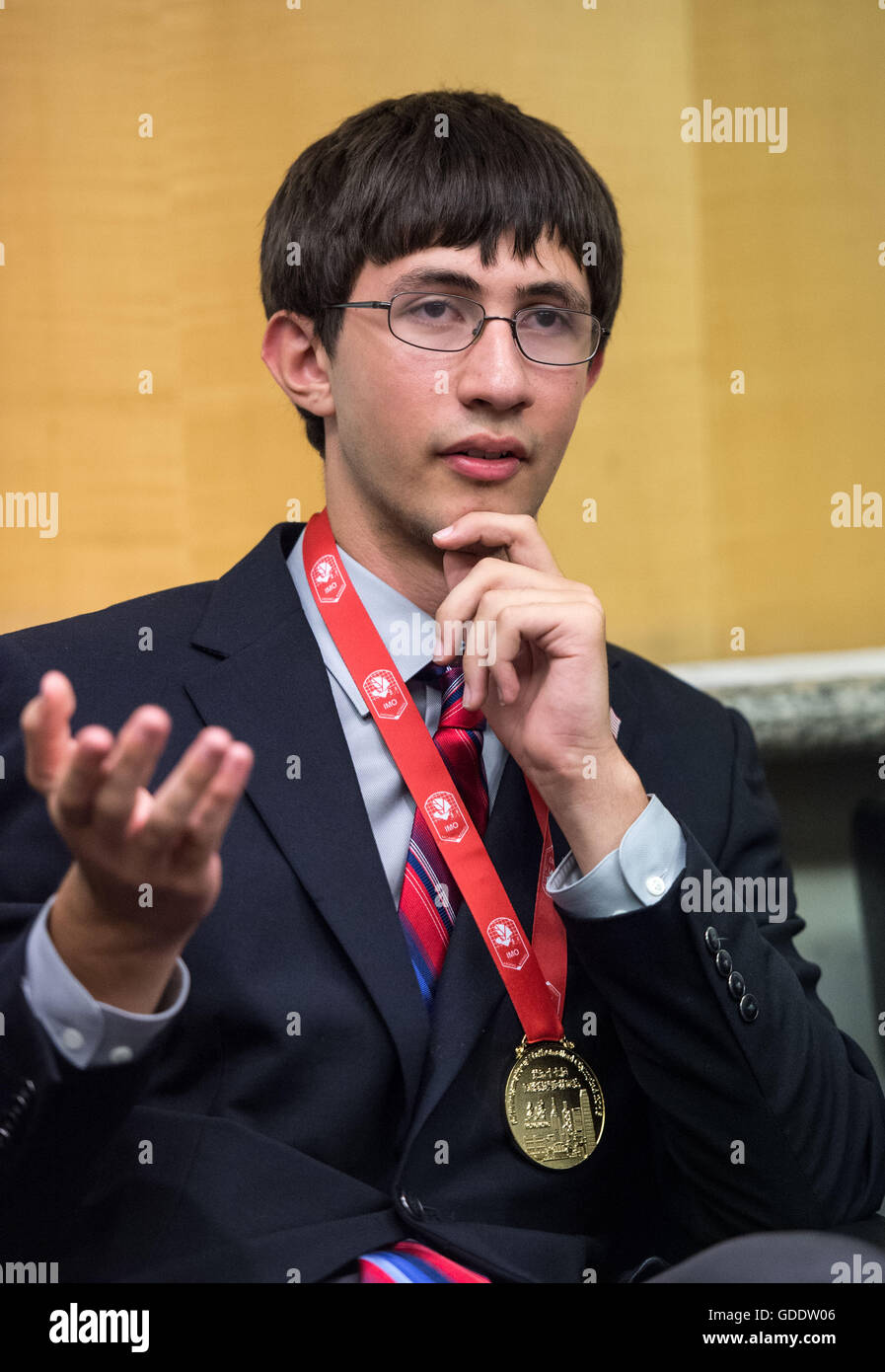 International maths olympiad winner hi-res stock photography and images ...