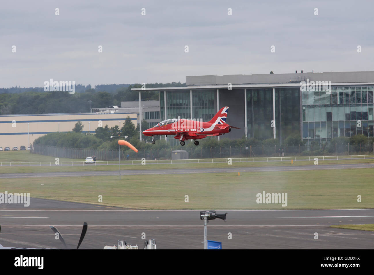 Farnborough, UK. 15th July, 2016. The RAF Red Arrows jet prpares to ...