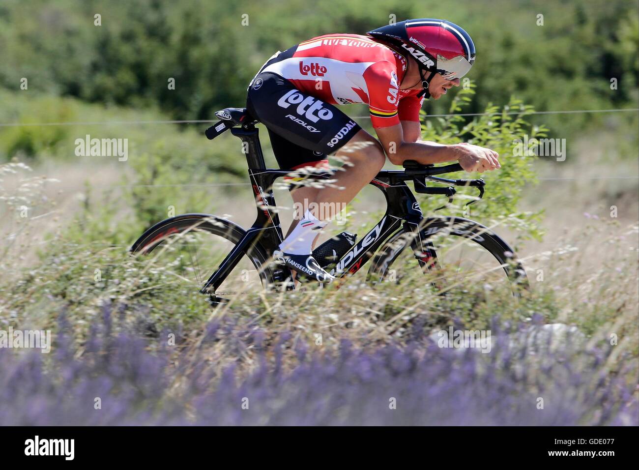 Adam hansen 2016 hi-res stock photography and images - Alamy