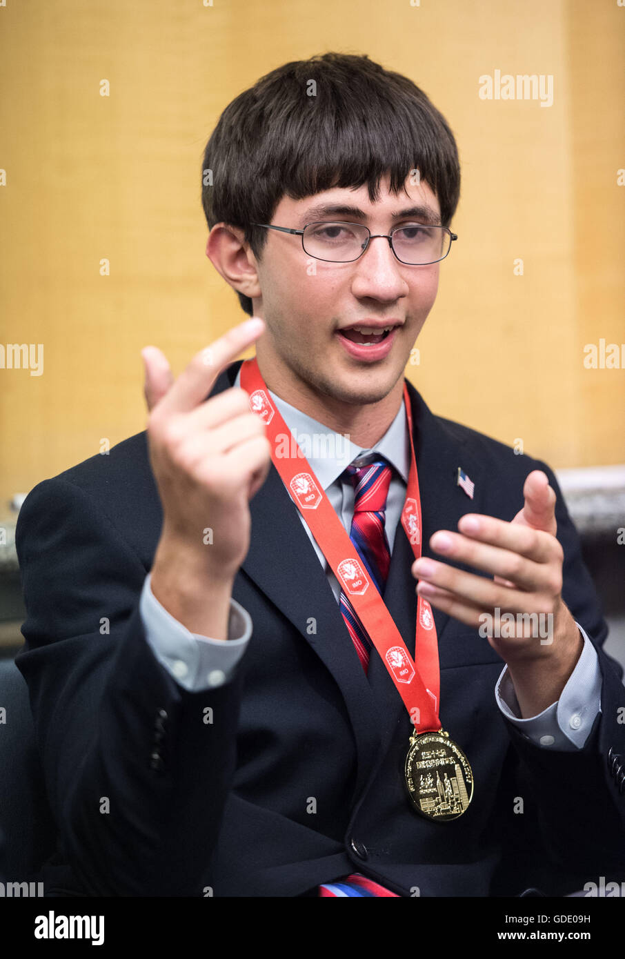 Hong Kong, China. 15th July, 2016. The 6 members of the USA team win ...