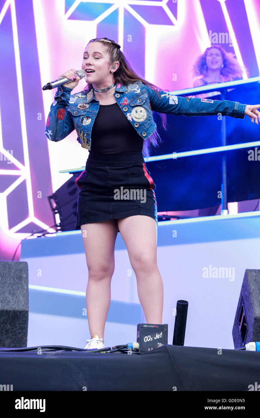 Katy b kathleen anne brien hi-res stock photography and images - Alamy