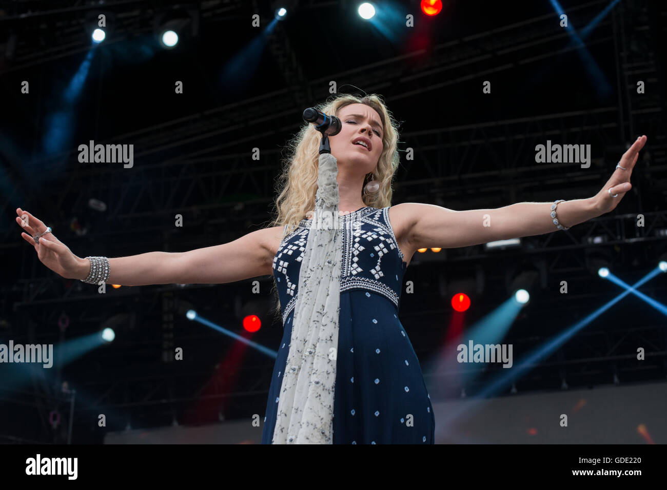 Pori, Finland. 15th July 2016. Brittish singer-songwriter Joscelyn Eve ...