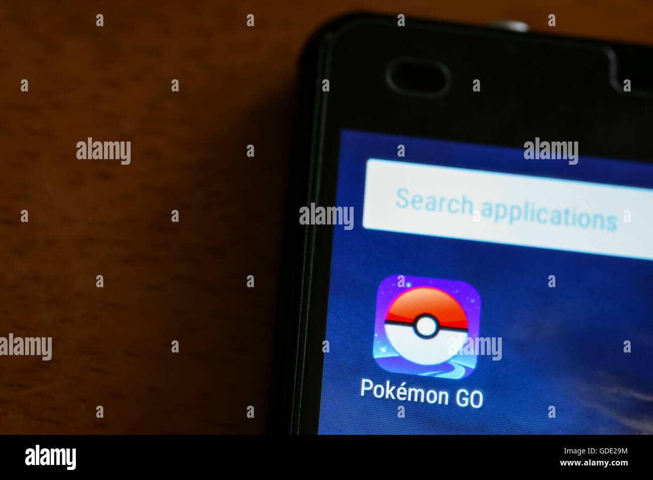 Pokemon go app logo hi-res stock photography and images - Alamy