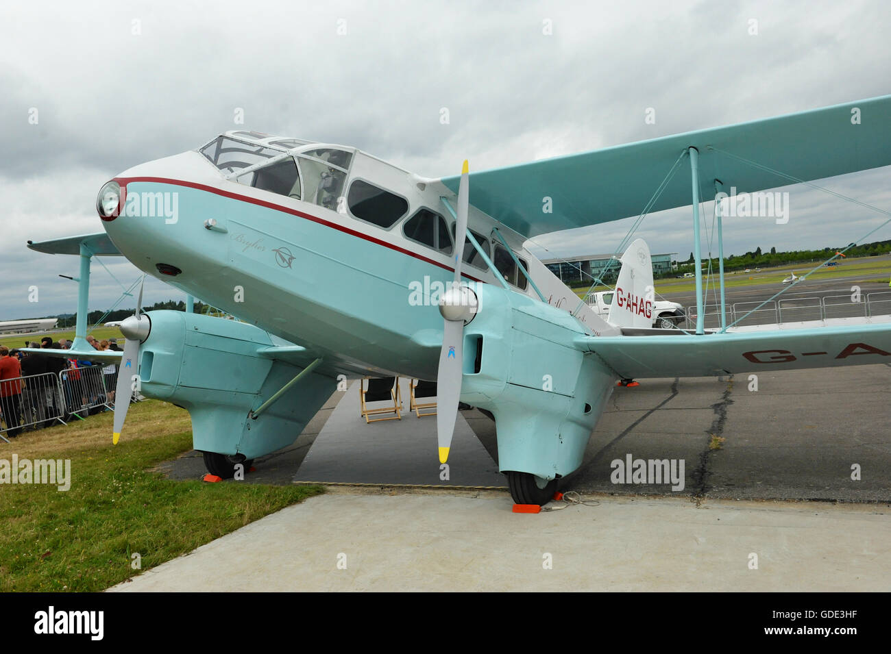 De Havilland Dh 89 Dragon Rapide High Resolution Stock Photography and ...