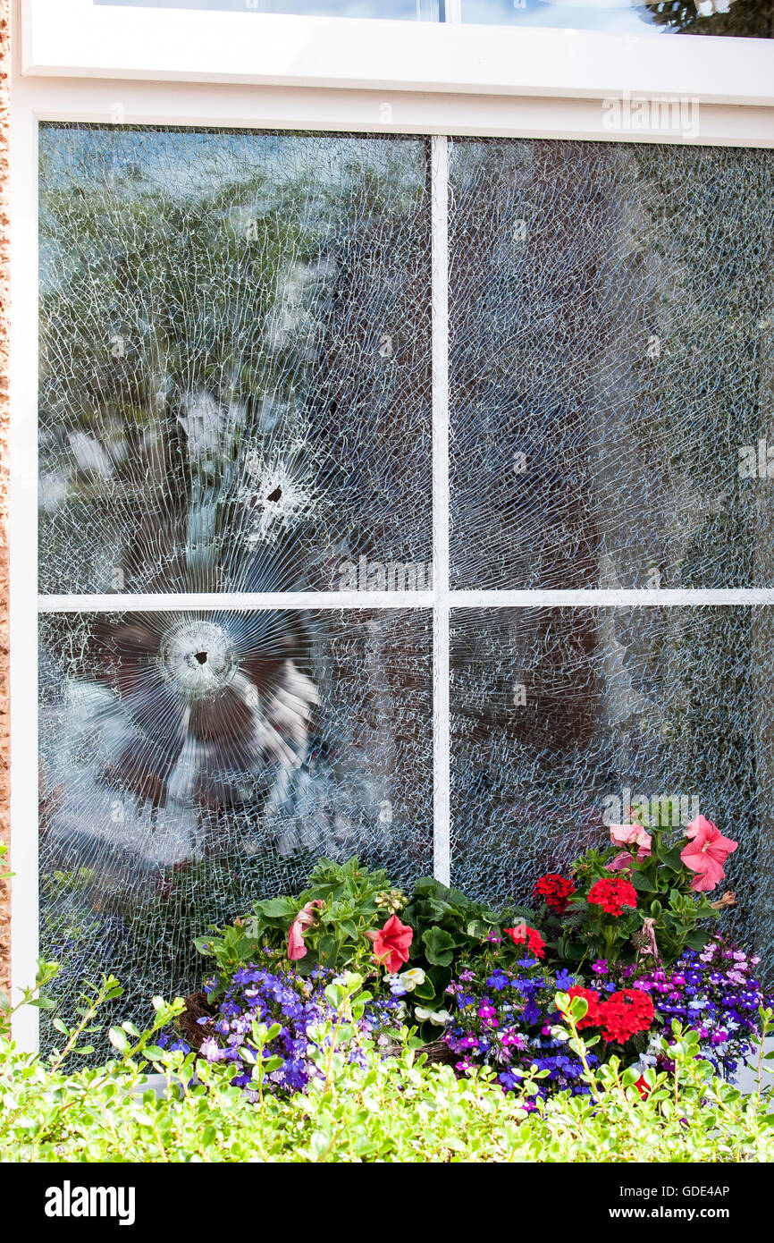 Belfast, UK, Europe. 16th July 2016. Two bullet holes in the double ...