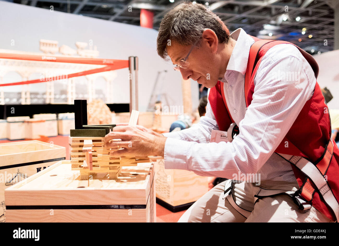 Frédéric martin hi-res stock photography and images - Alamy