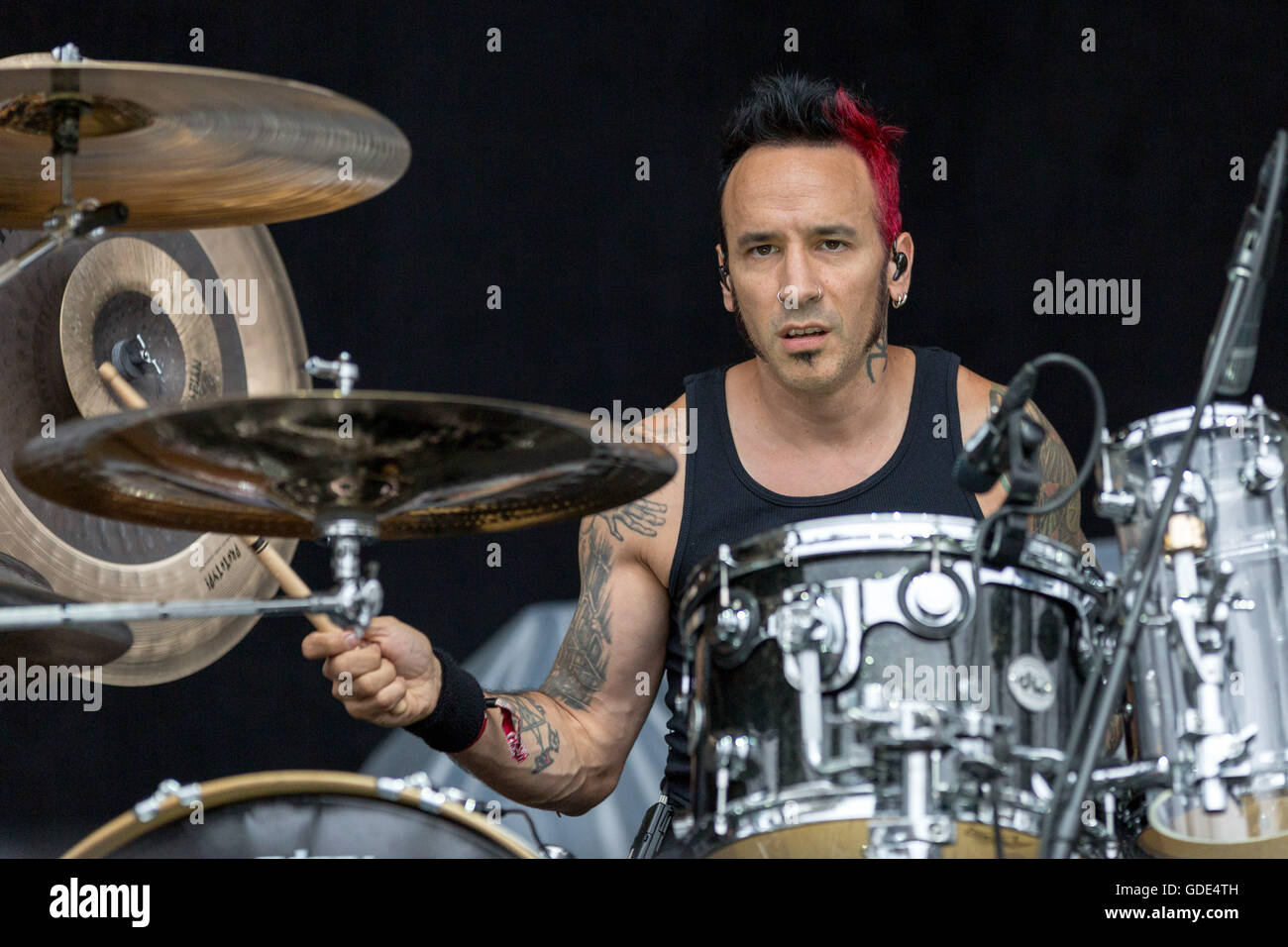 Chicago, Illinois, USA. 15th July, 2016. Drummer RAY MAYORGA of ...