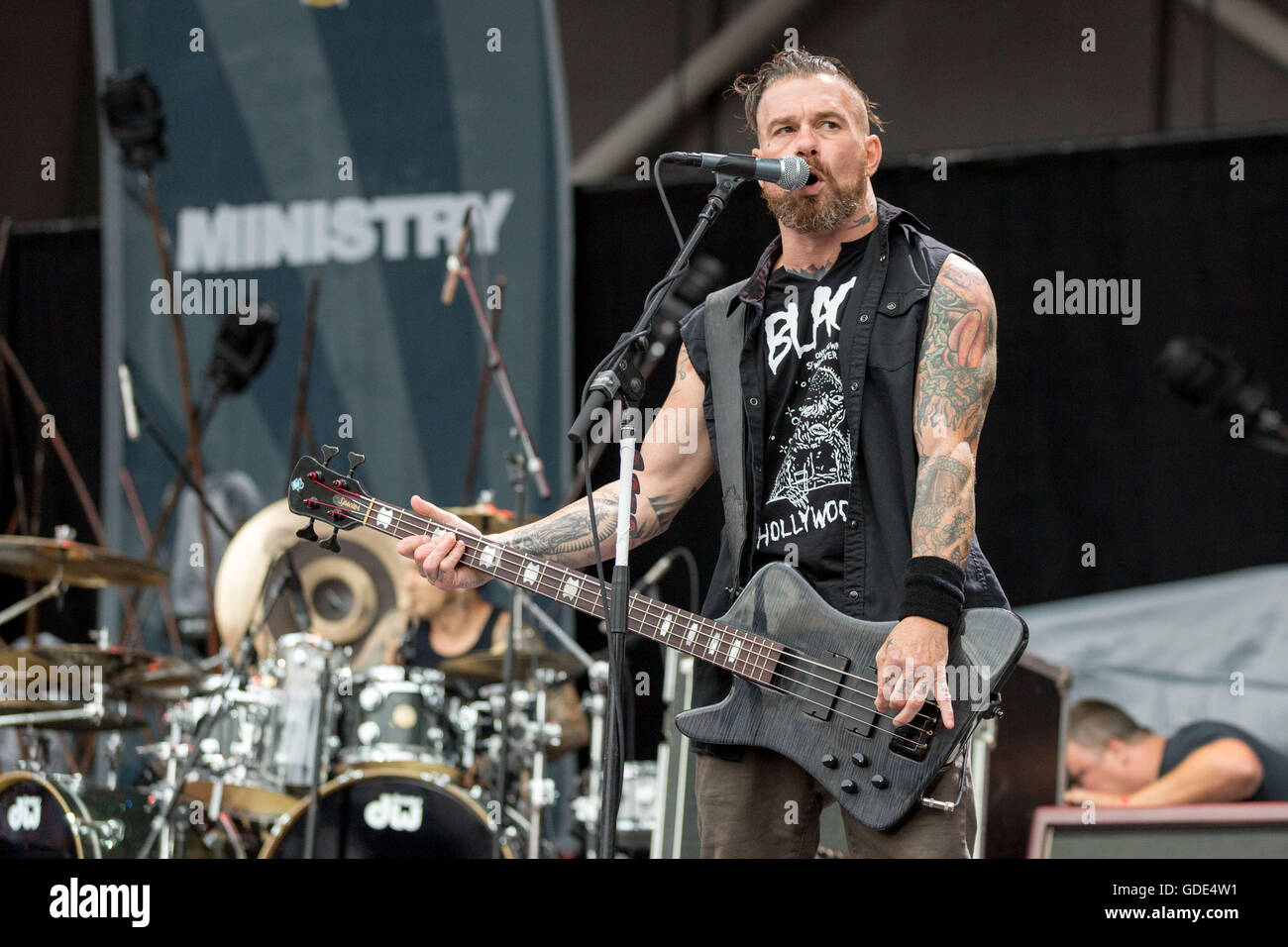 Chicago, Illinois, USA. 15th July, 2016. Bassist JASON CHRISTOPHER of ...