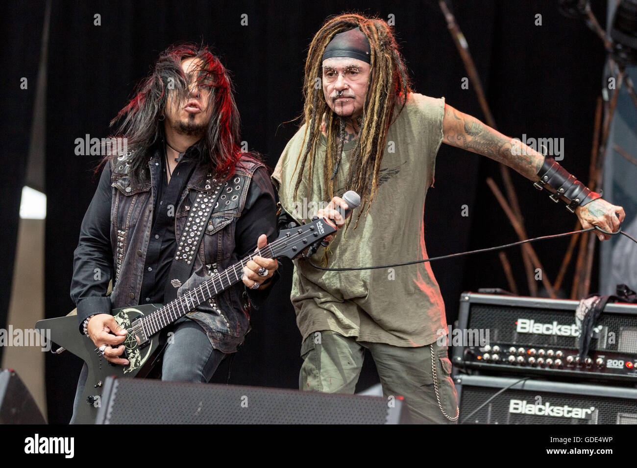 Chicago, Illinois, USA. 15th July, 2016. SIN QUIRIN and AL JOURGENSEN ...