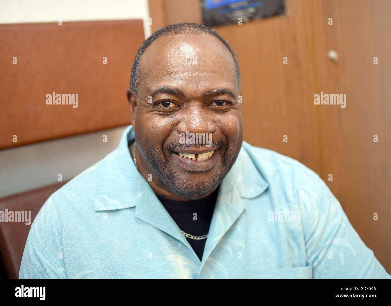Dresden, Germany. 15th July, 2016. Leading actor Alvy Powell getting ...