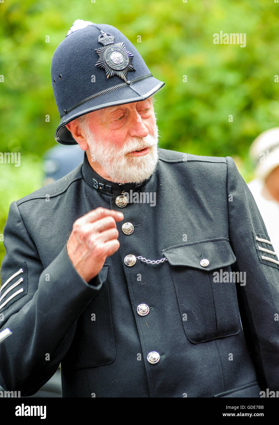 1940s uniform hi-res stock photography and images - Alamy