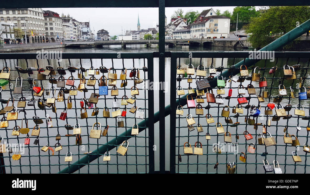 Love locks hi-res stock photography and images - Alamy
