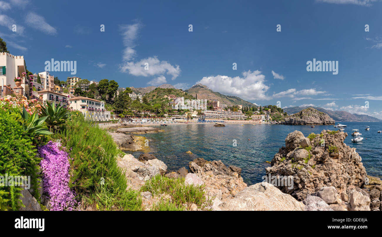Mazzaro bay hi-res stock photography and images - Alamy