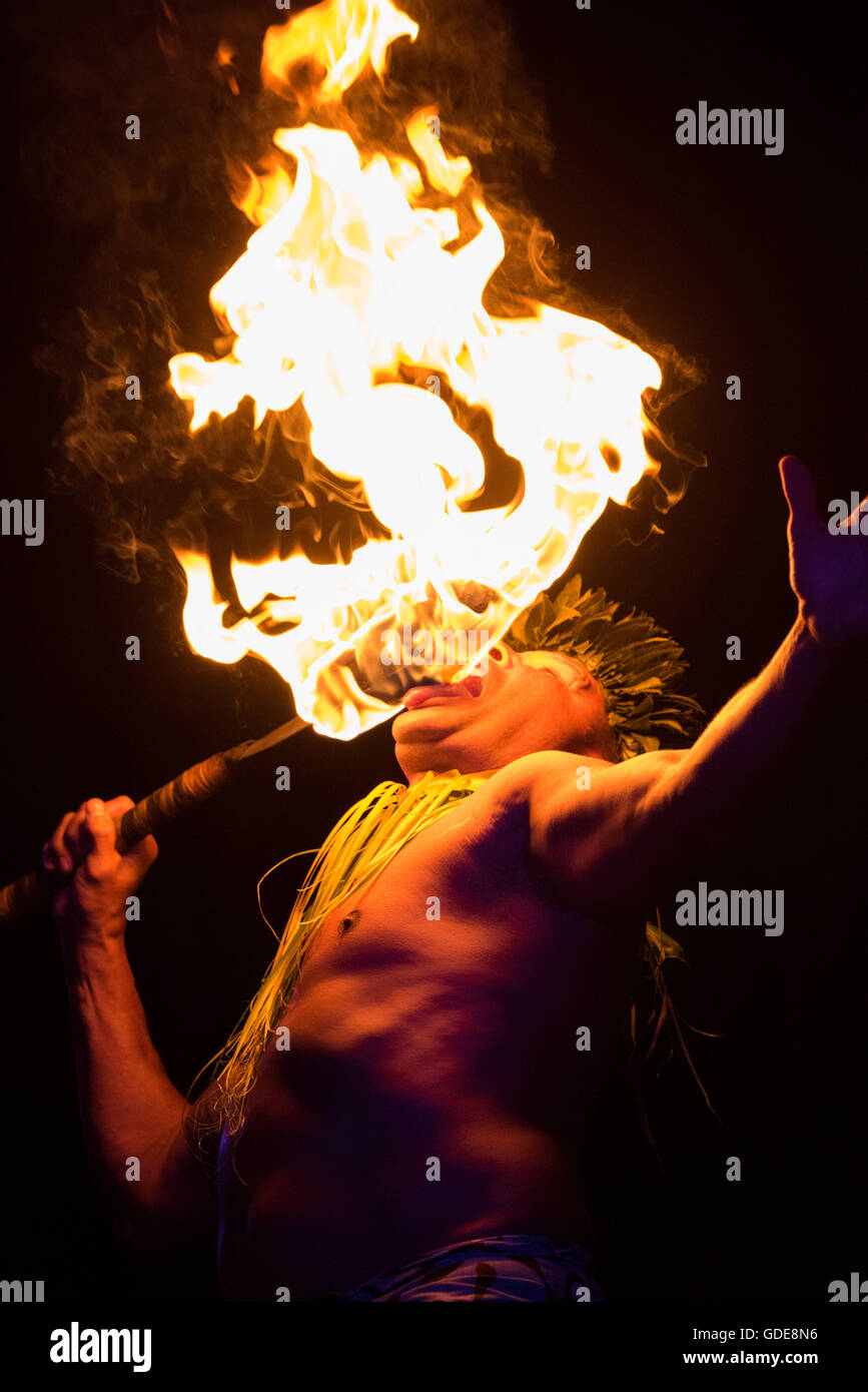 Luau fire dance hi-res stock photography and images - Alamy