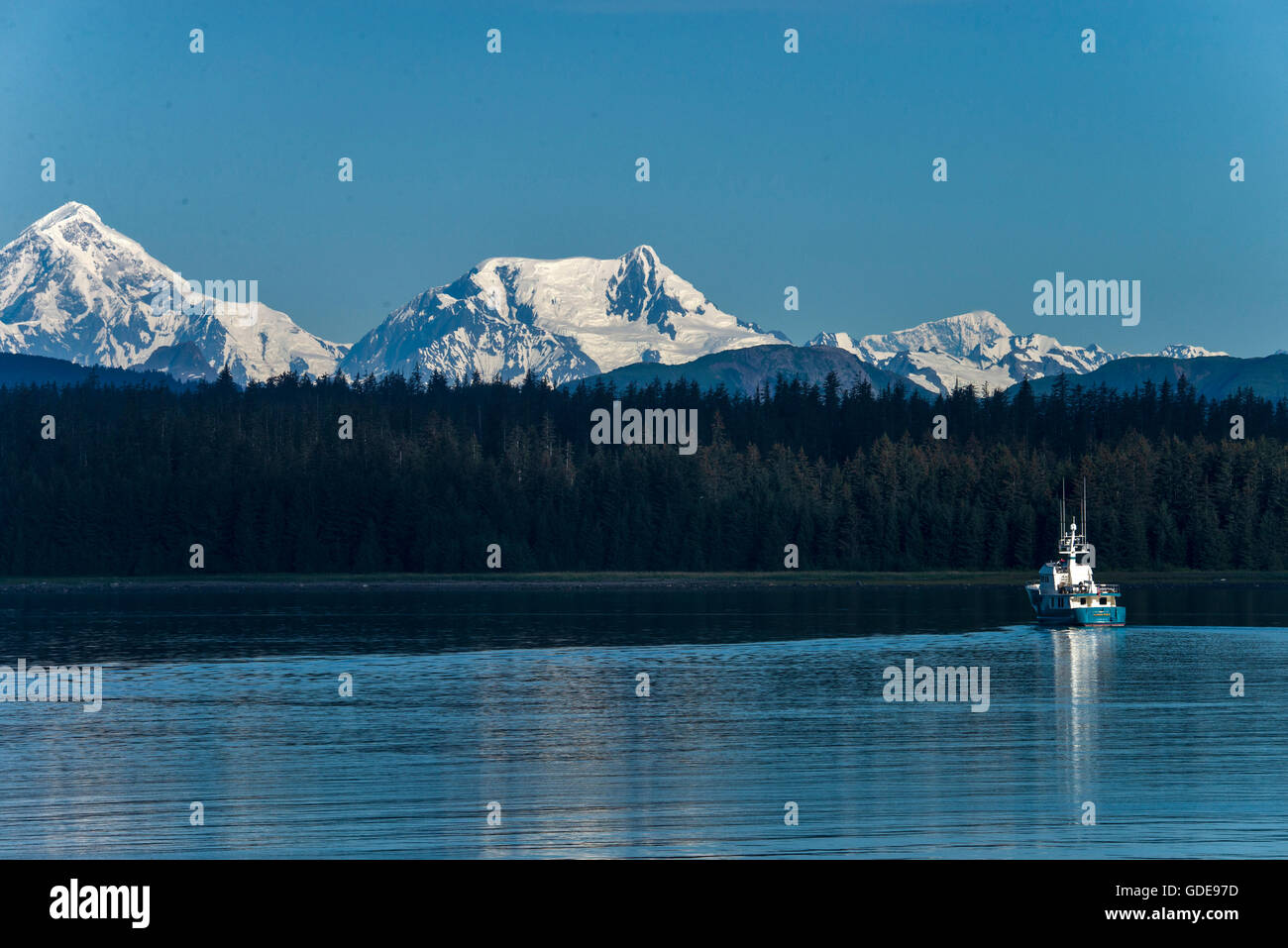 glacier bay,national park,Alaska,USA,mountains,water Stock Photo - Alamy