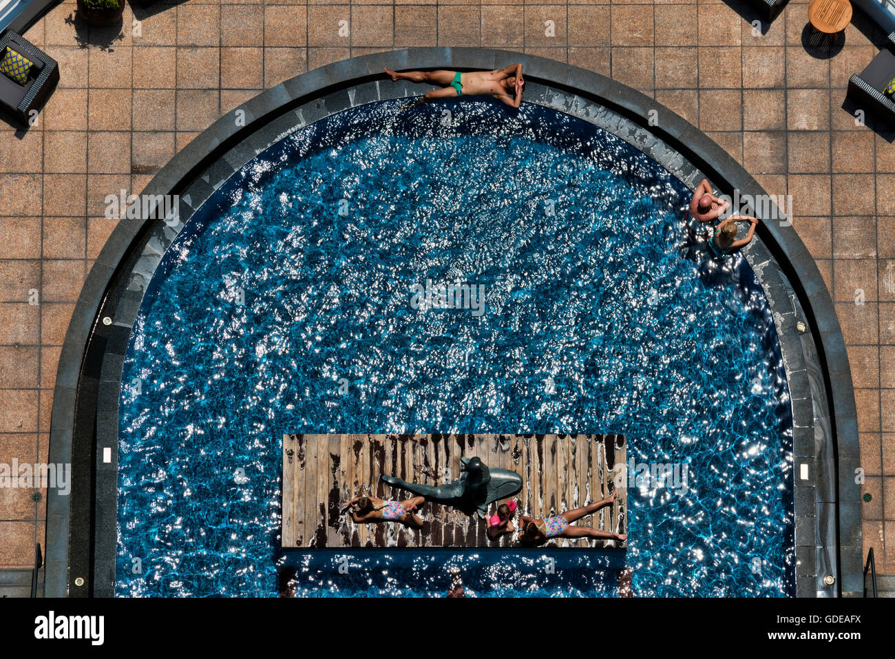 Bangkok hotel swimming pool hi-res stock photography and images - Alamy