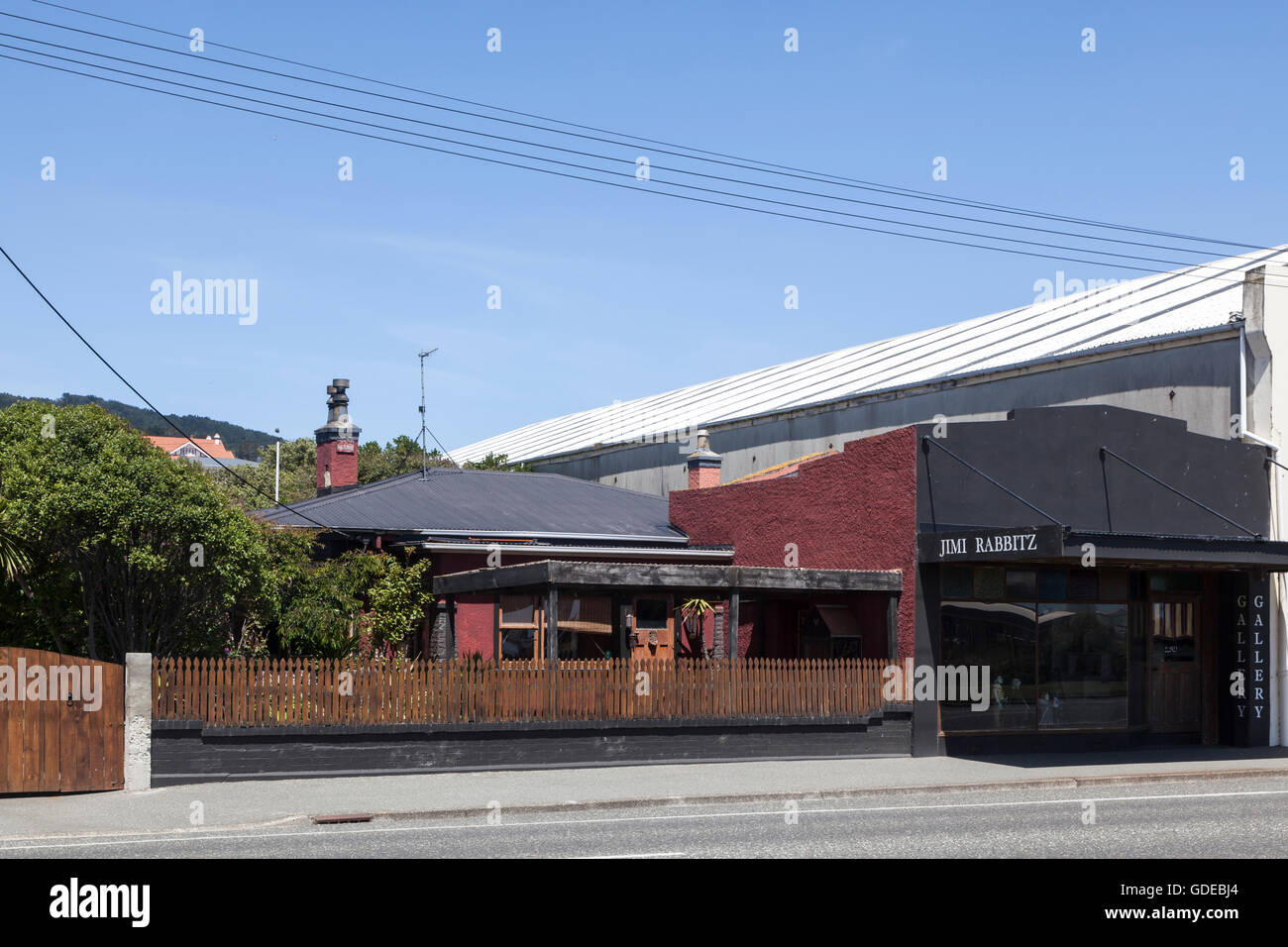 Jimi Rabbitz gallery, Bluff, New Zealand Stock Photo - Alamy