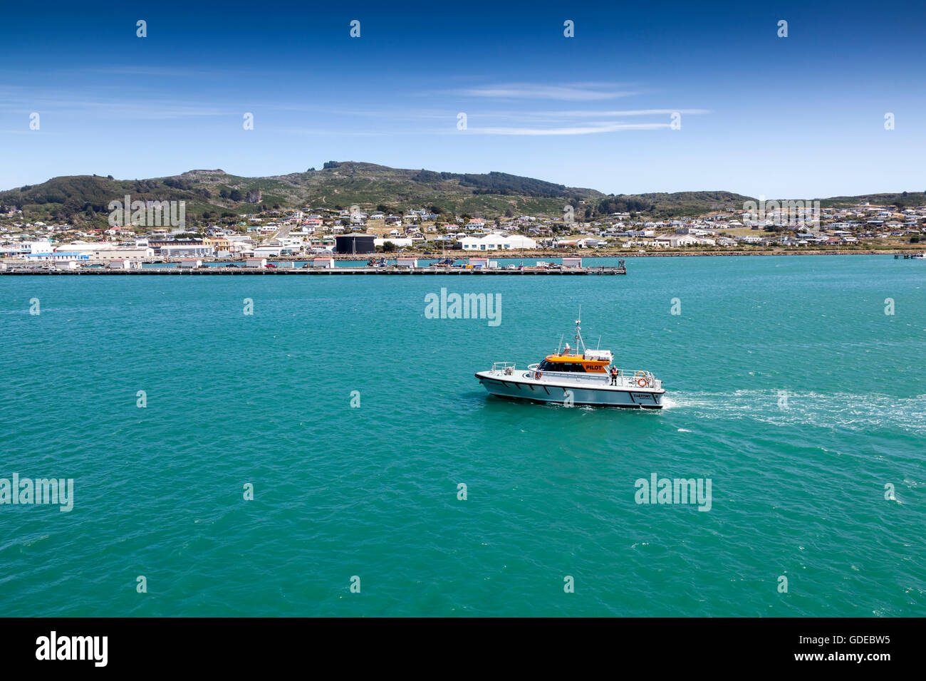 Harbour pilot boat hi-res stock photography and images - Alamy