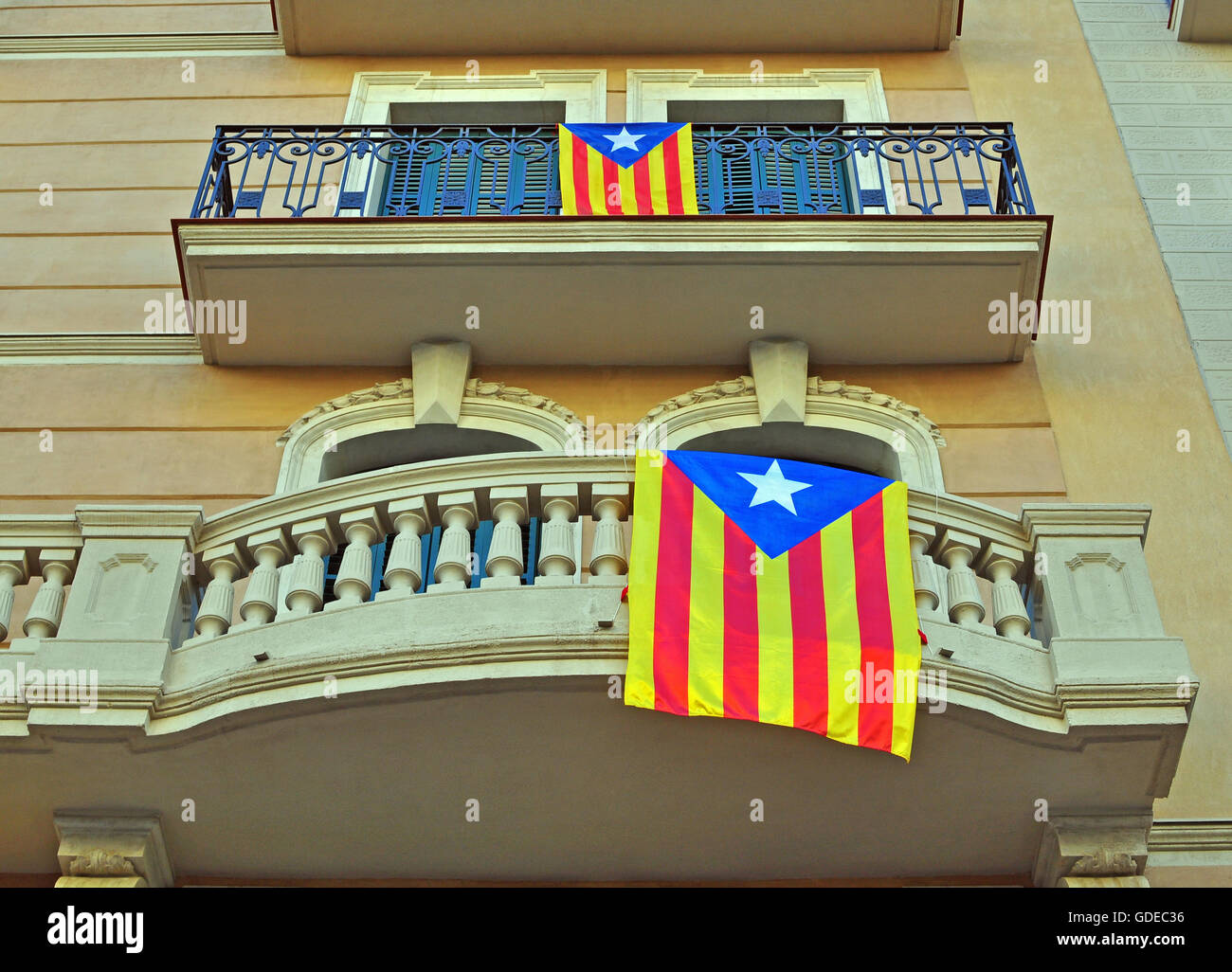 House with flags hi-res stock photography and images - Alamy