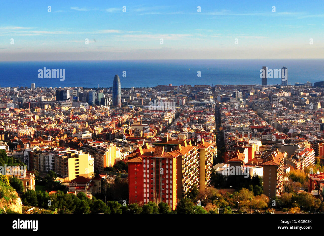 Barcelona cityscape skyline hi-res stock photography and images - Alamy