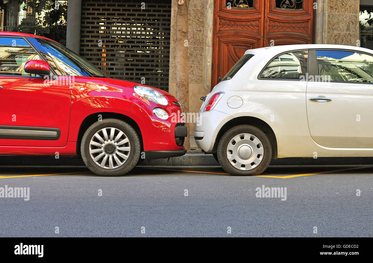 Two cars driveway hi-res stock photography and images - Alamy