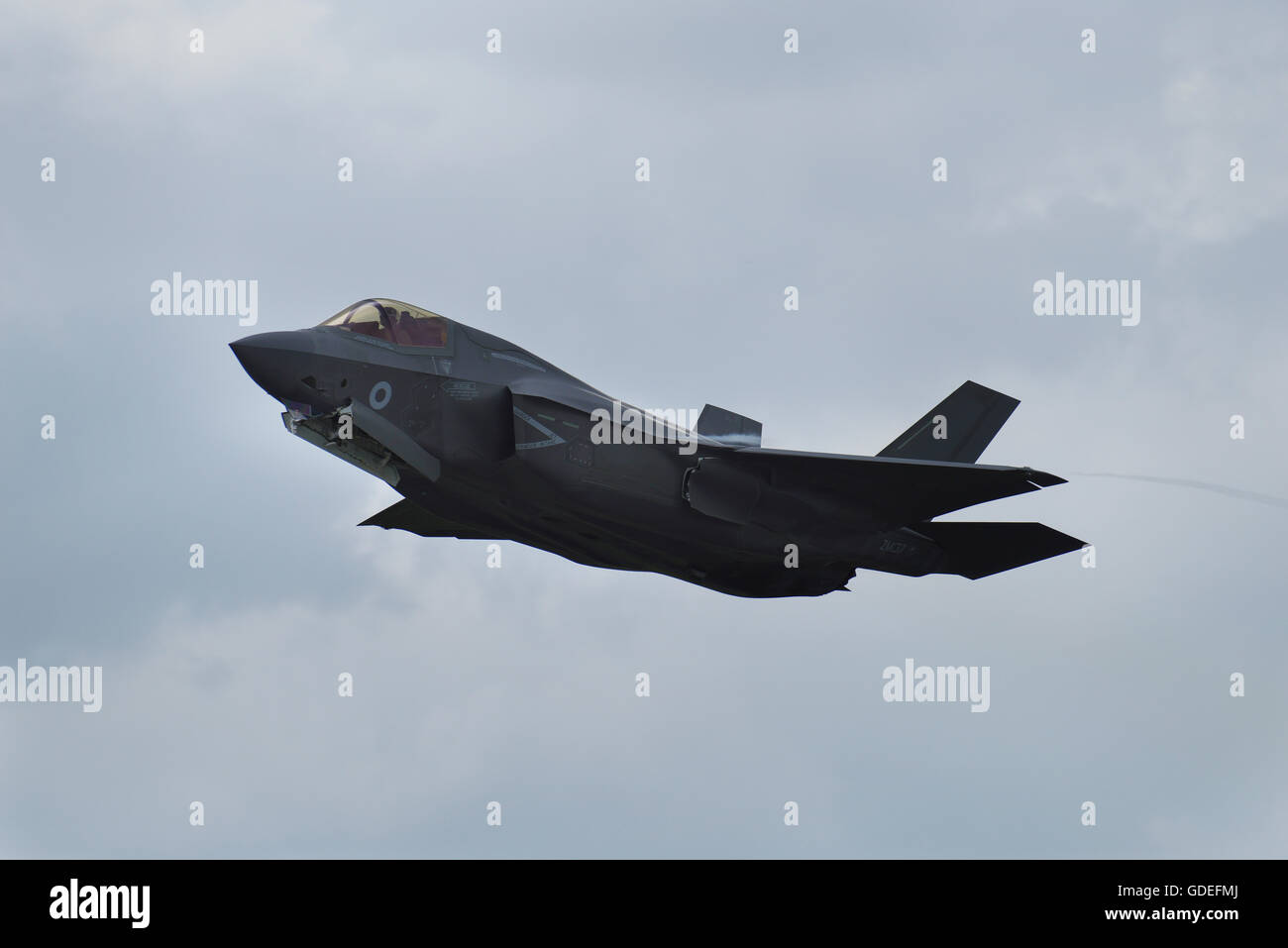 Lockheed martin f35b lightning ii hi-res stock photography and images ...