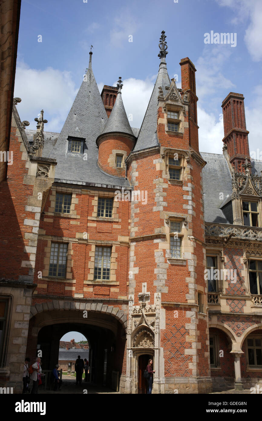 Chateau De Maintenon France High Resolution Stock Photography and ...