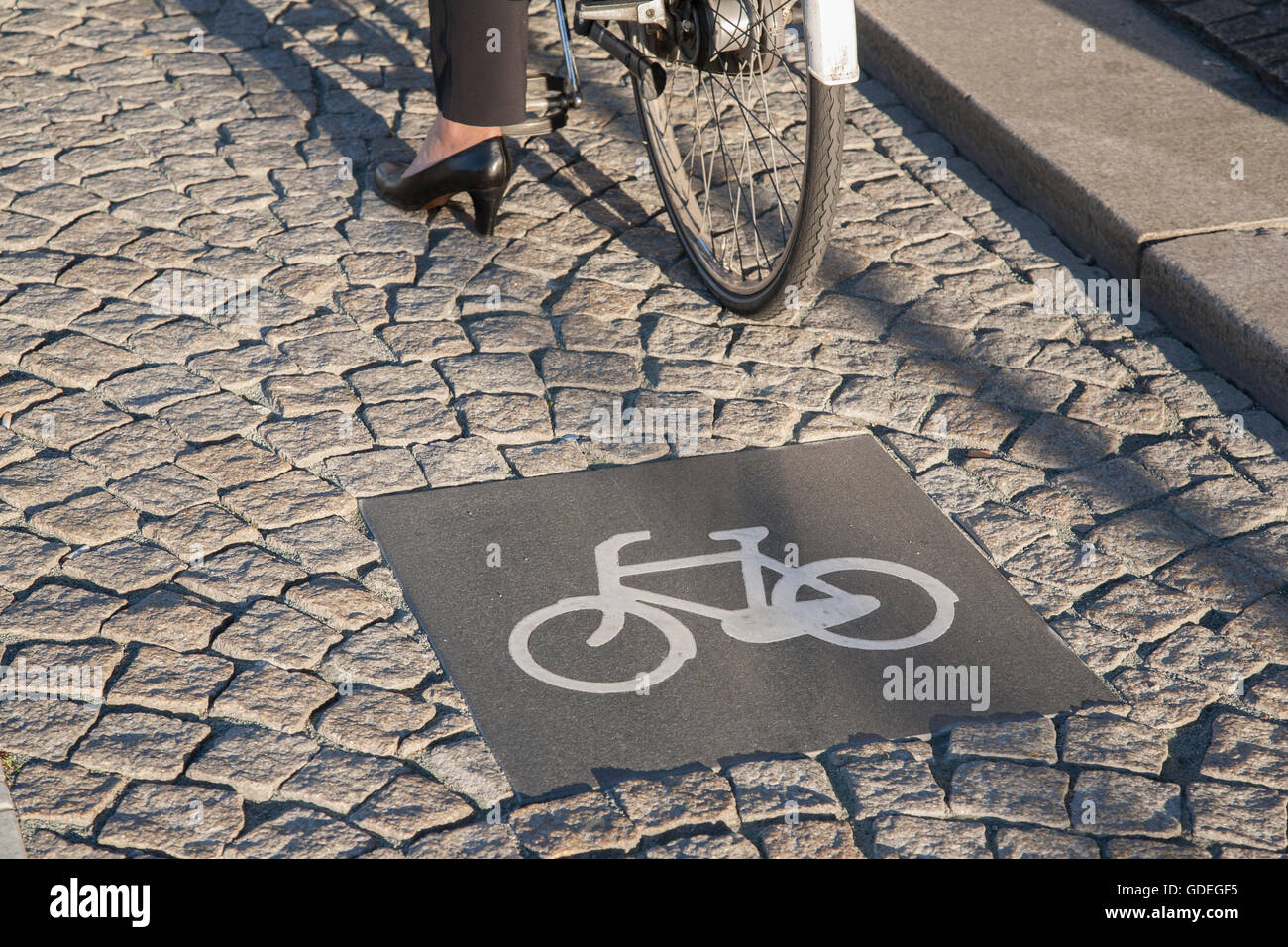 Bikes Lane Symbol and Cyclist, Amsterdam; Holland Stock Photo - Alamy