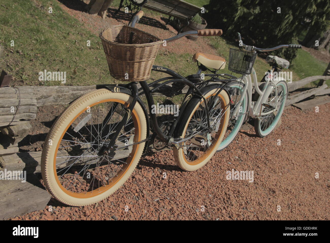 Old bikes hi-res stock photography and images - Alamy