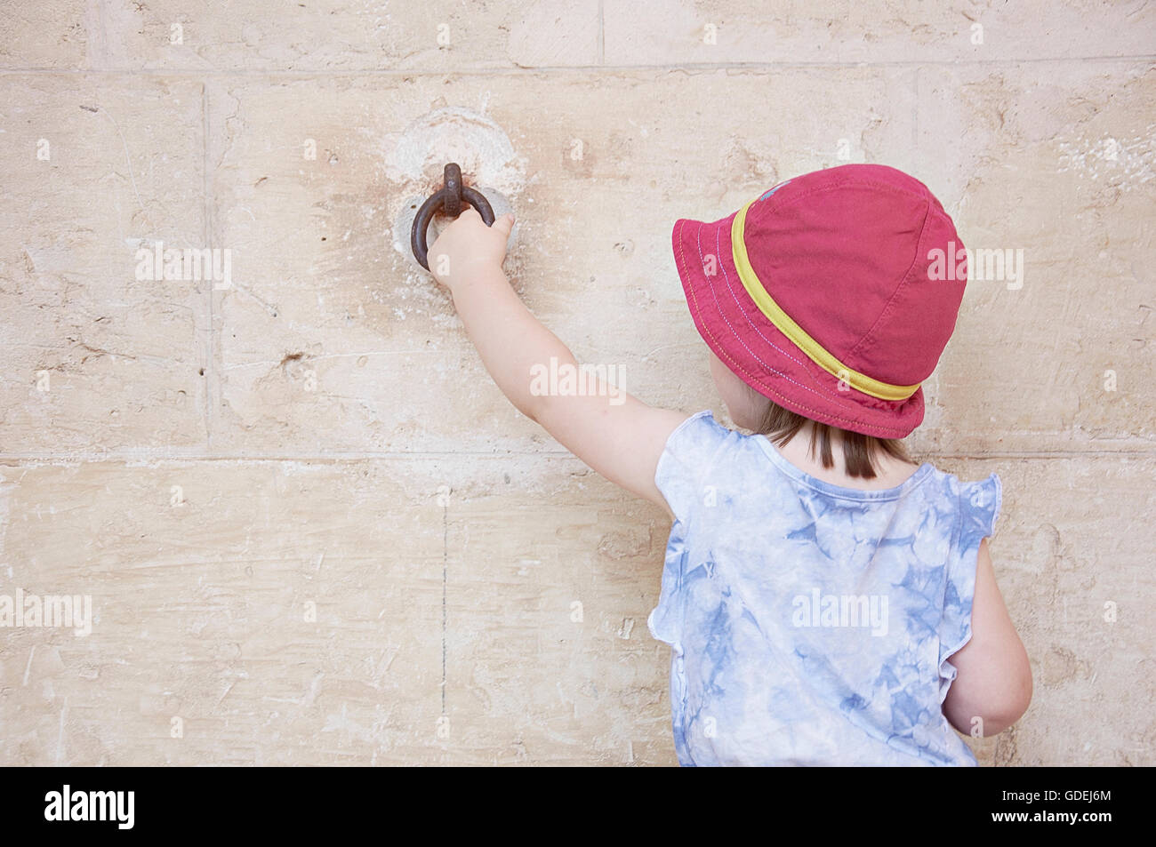 Metal ring hi-res stock photography and images - Alamy