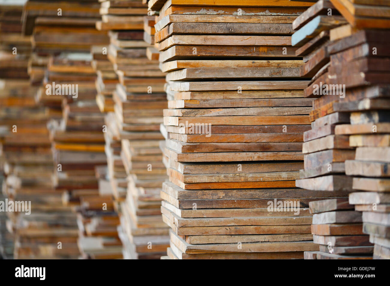 Timber stacks hi-res stock photography and images - Alamy