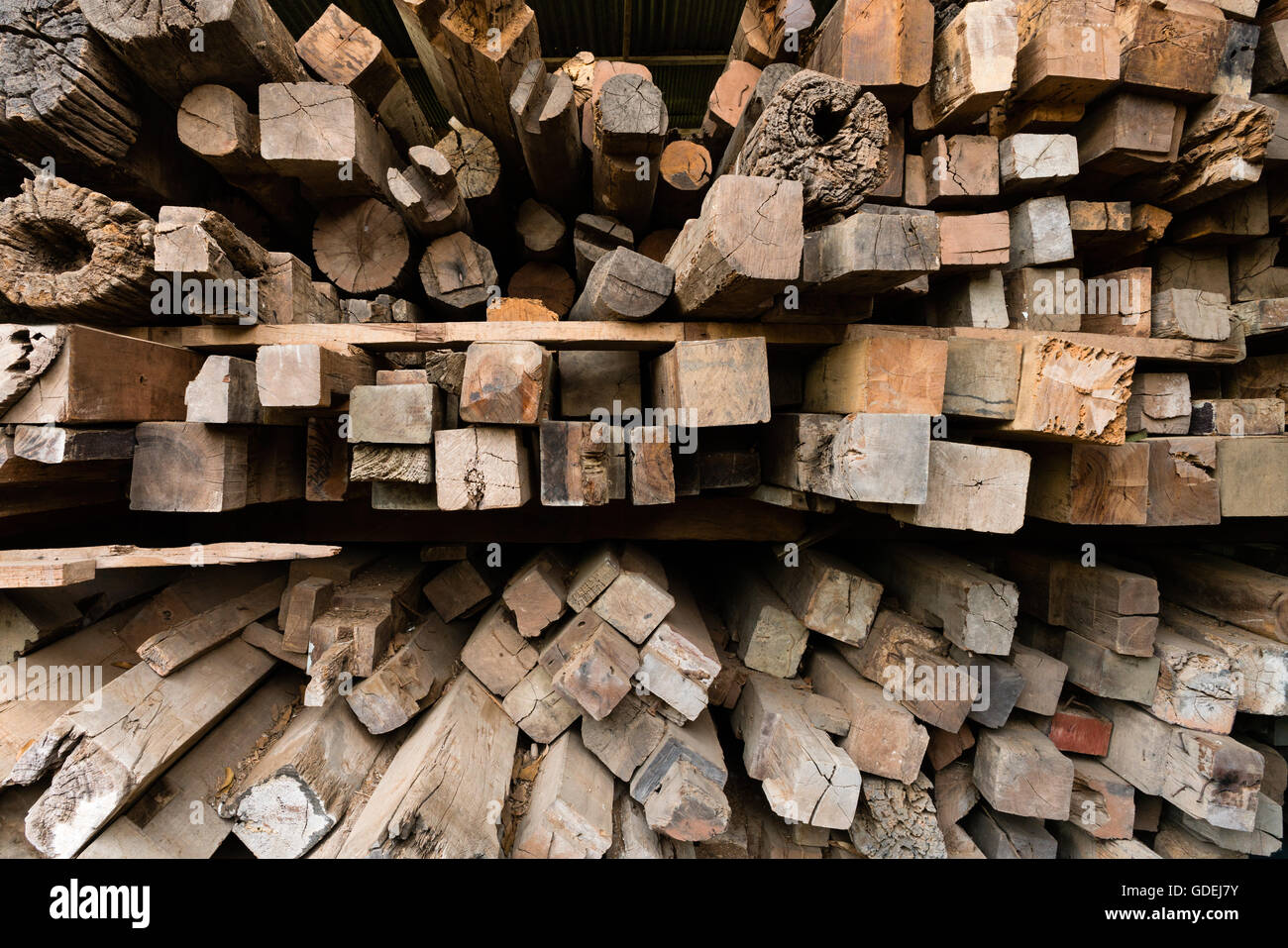Timber used in construction hi-res stock photography and images - Alamy