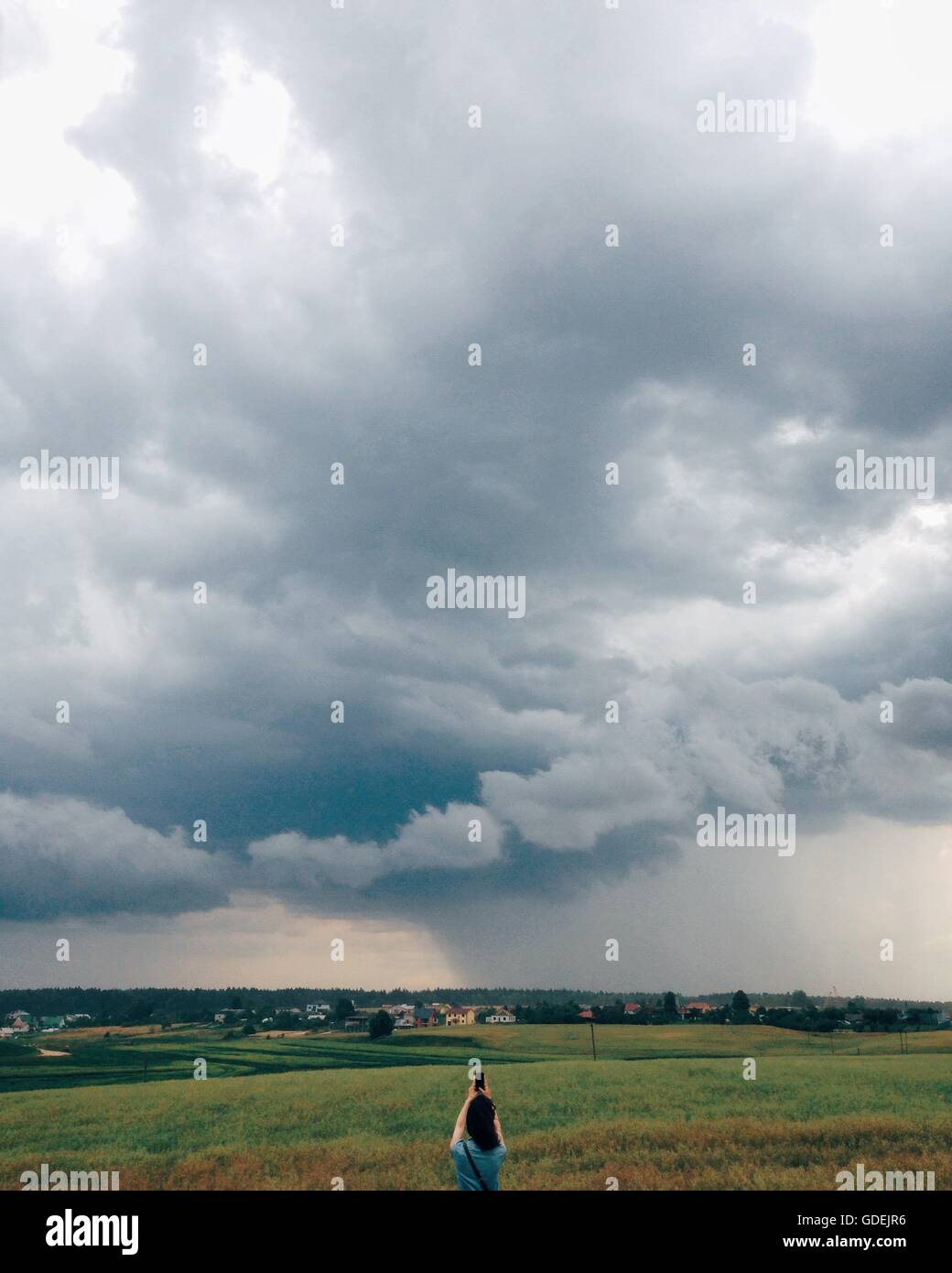 Photographing a storm hi-res stock photography and images - Alamy