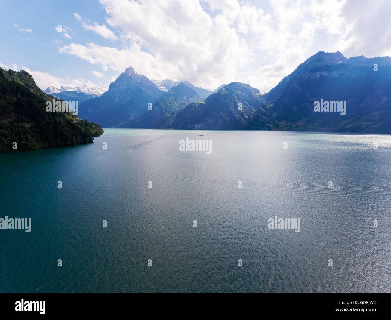 Lake lucerne hi-res stock photography and images - Alamy