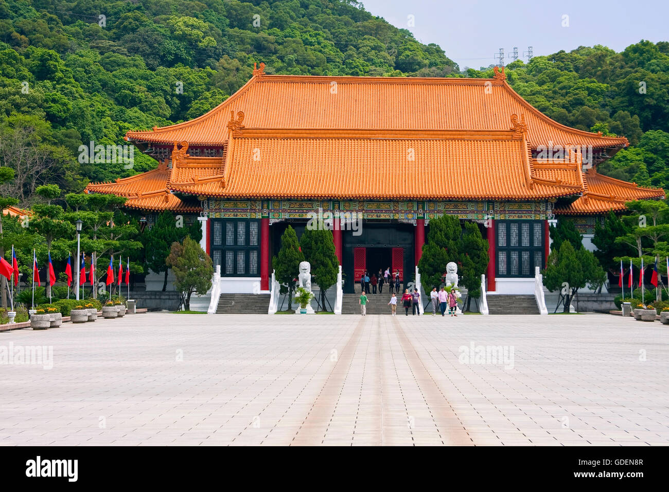 Temple at memorial monument, Taipeh, Taiwan Stock Photo - Alamy