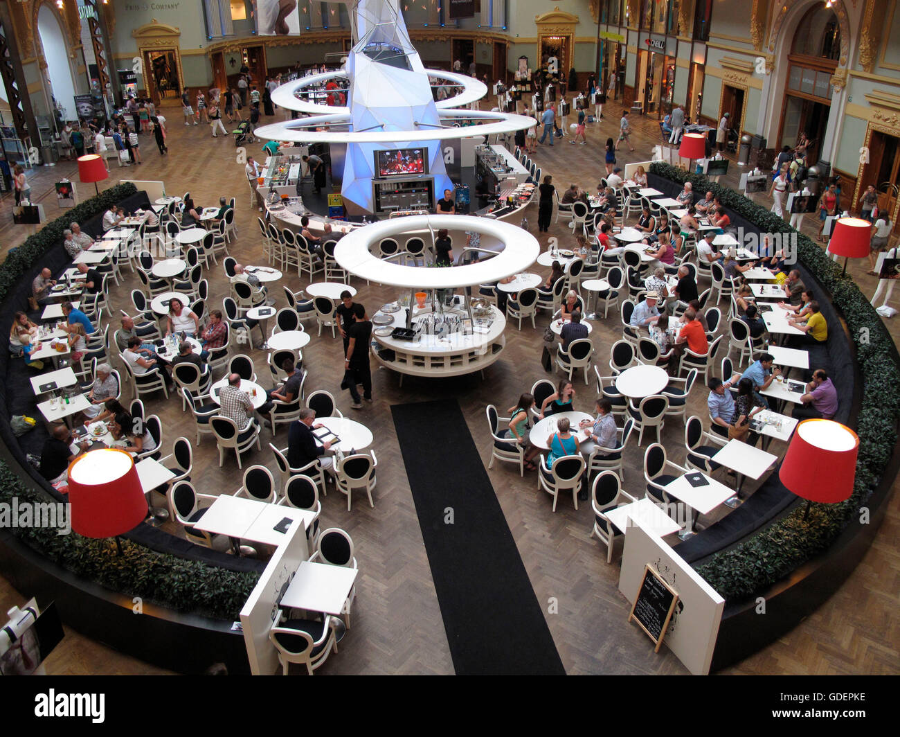 Shopping Mall, Antwerp, Flanders, Belgium / De Antwerpse Shopping ...