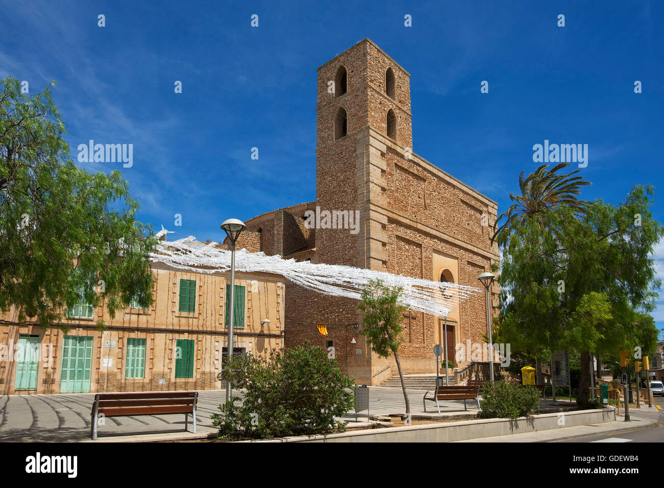 Churches of majorca hi-res stock photography and images - Alamy