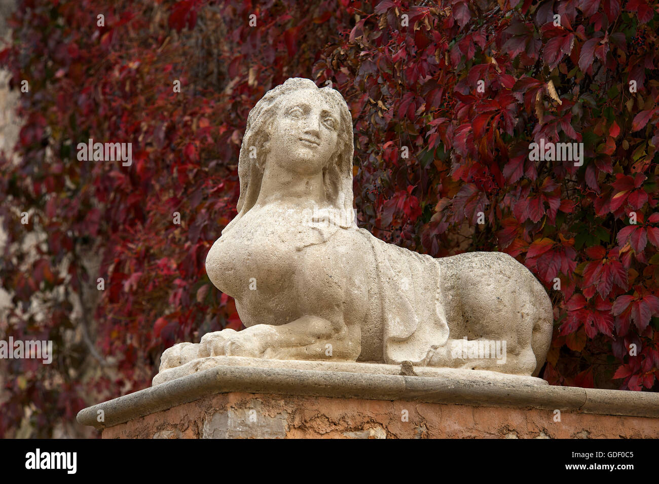Sculpture in santanyi hi-res stock photography and images - Alamy