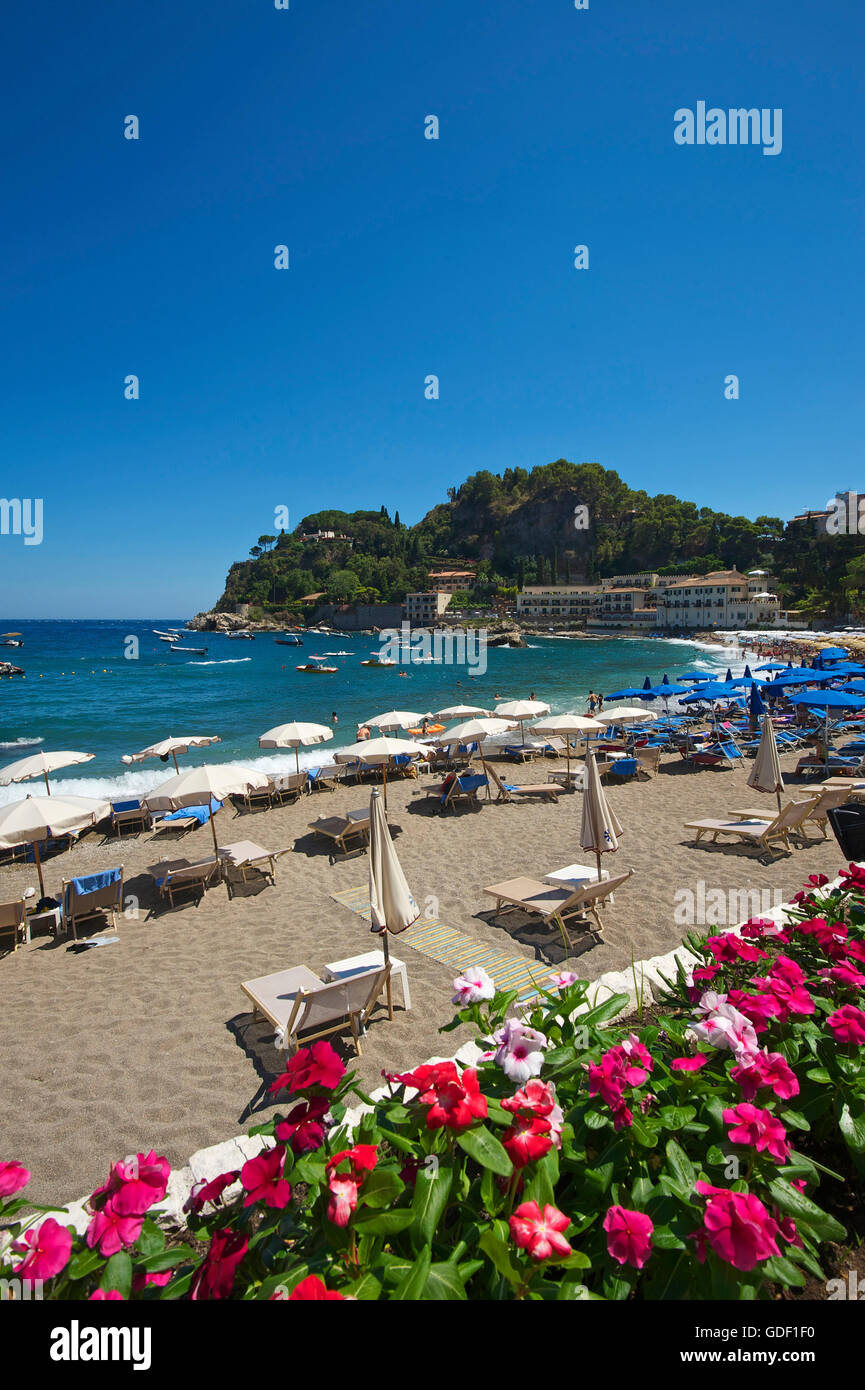 Mazzaro beach hi-res stock photography and images - Alamy
