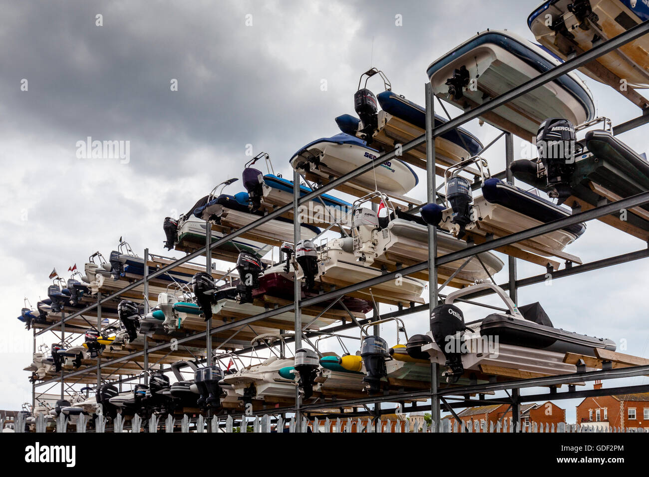 Kb dry stack hi-res stock photography and images - Alamy